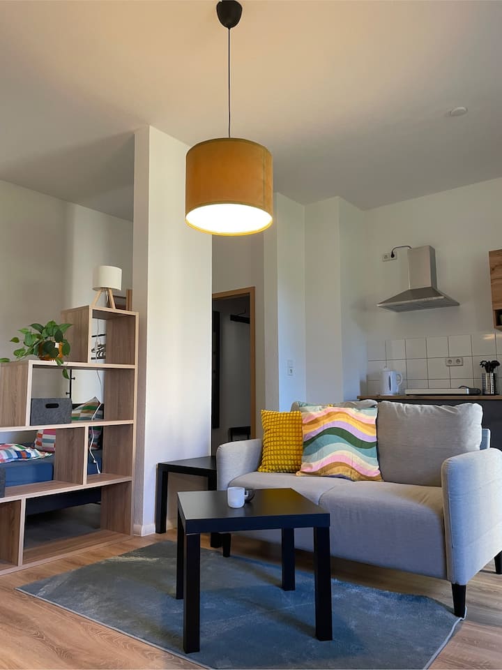 Klein, Kuschelig Einraumwohnung Mit Balkon - Chemnitz