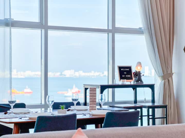 Cozy Seaview Relax Duplex Family Suite W Bunk Bed - George Town