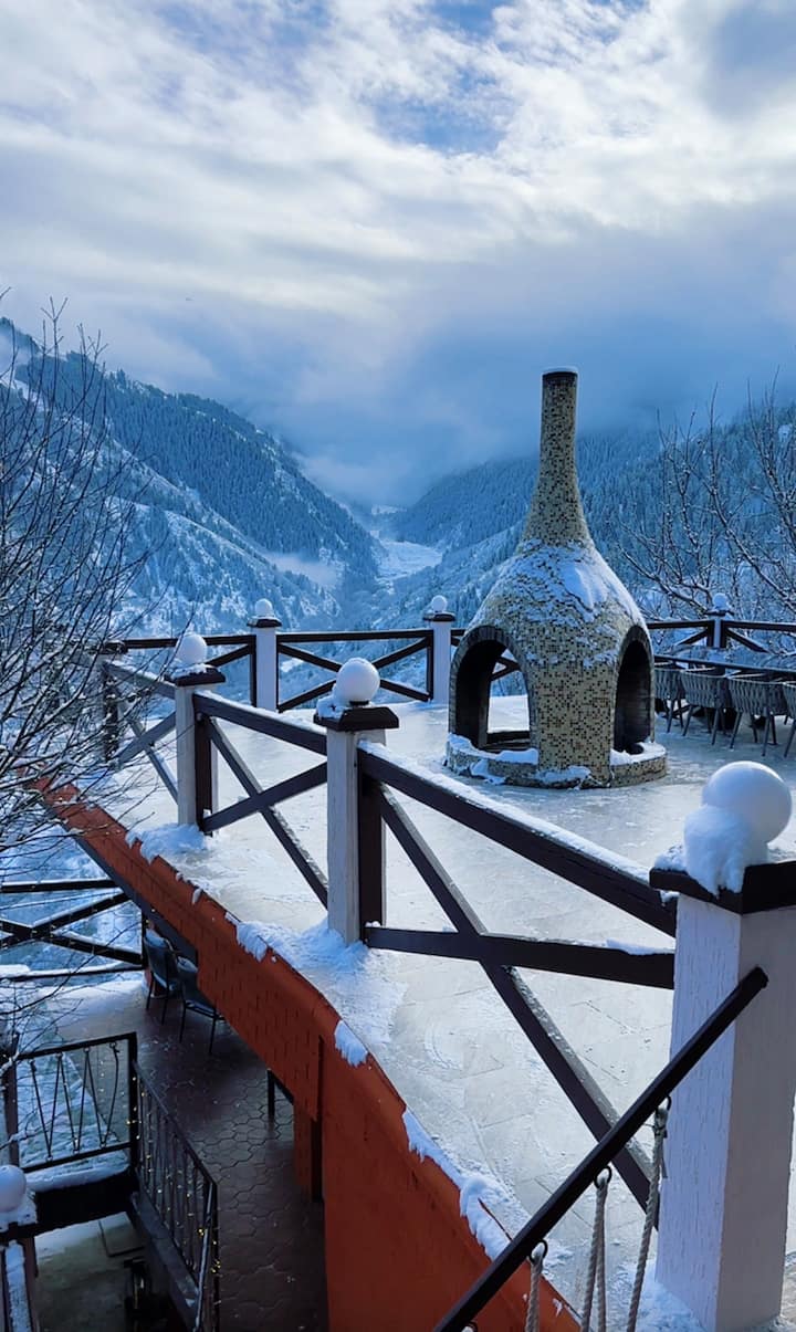 Villadelmamedich - Kazakhstan