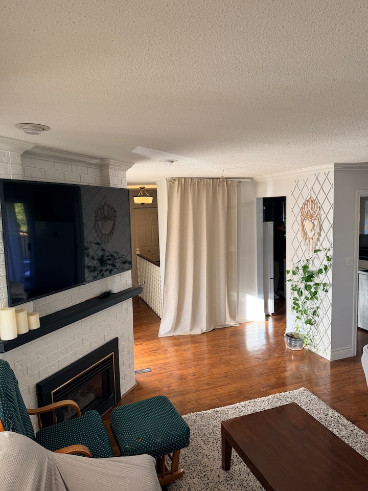 Spacious & Spotless Abbotsford Home | Quiet Area - Abbotsford