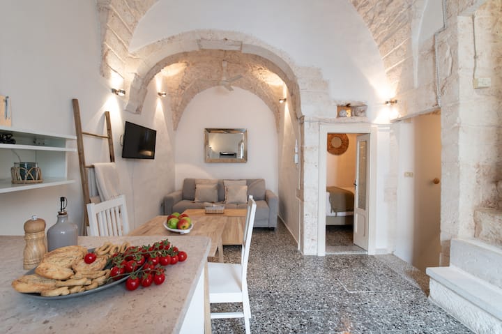 Casa Aracelli | Historic Stone House In Ostuni - Ostuni