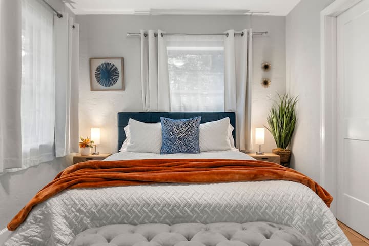 Modern Bungalow-walk To Starbucks-1 Mi To Uf/shand - Gainesville, FL