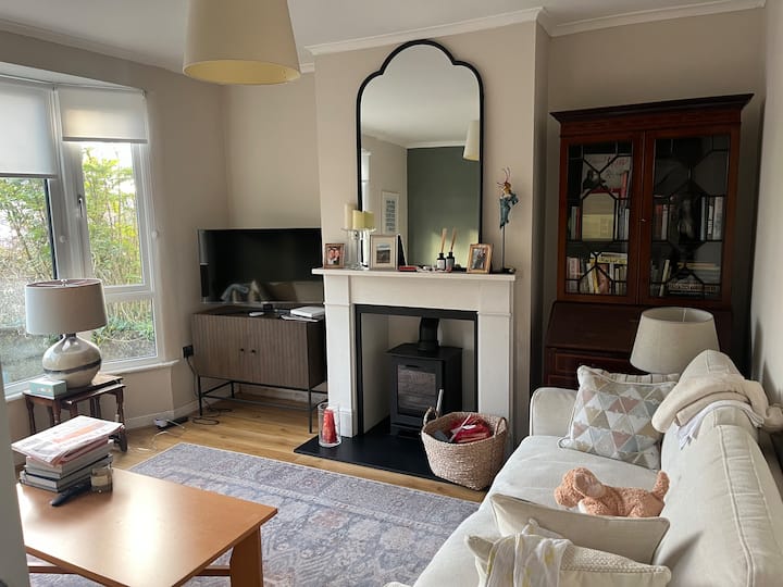 Family Home Available For Short Term Lease - Cork