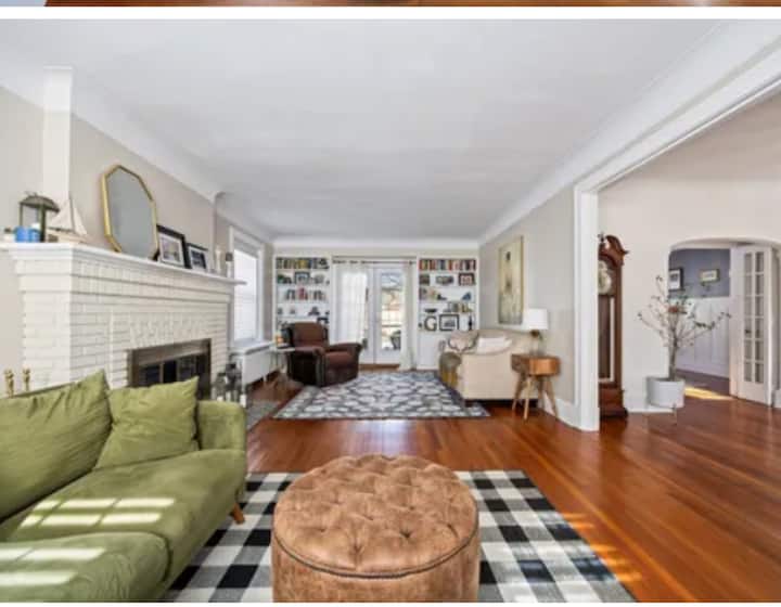 Westwood Estate - New Haven, CT