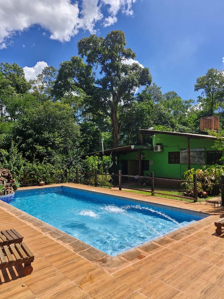 Departamento Con Cocina, Parque Y Piscina - Puerto Iguazú