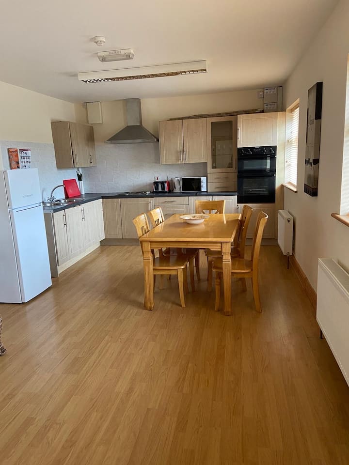 Graune Pet Farm Self Catering Apartment - Knock