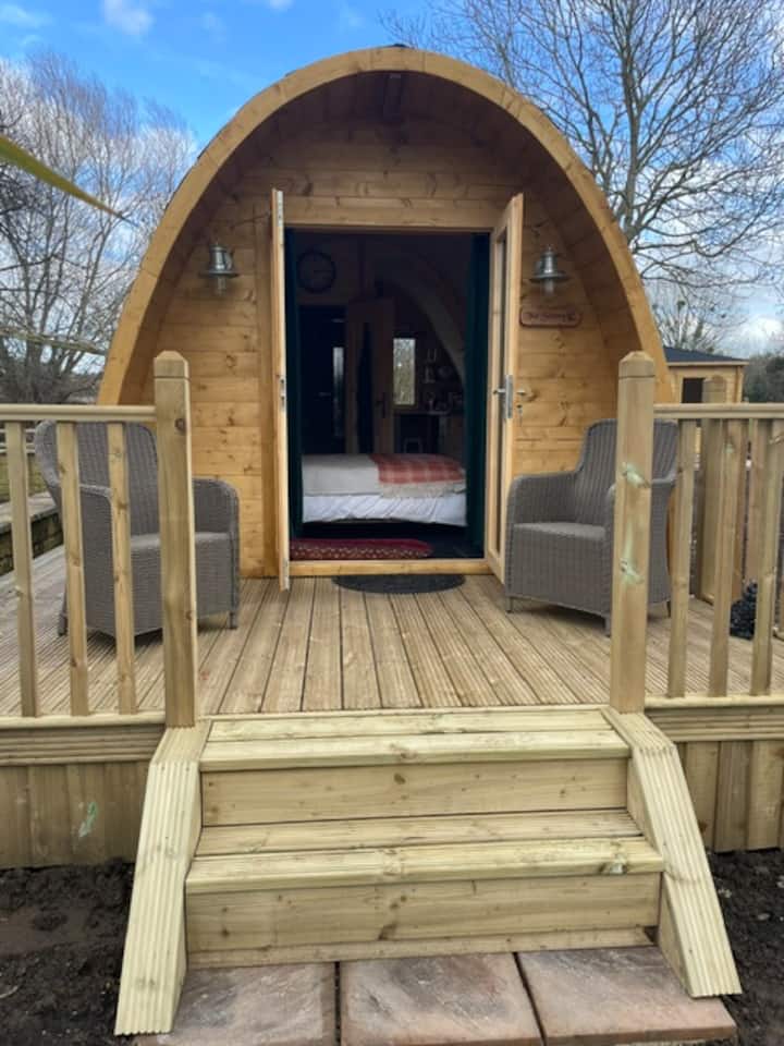 The Scurry Cabin. - Evesham