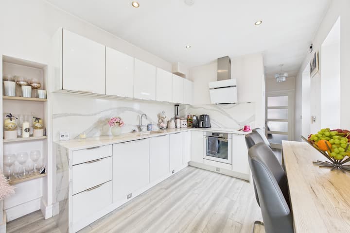 Lovely Getaway In The Heart Of Dunmore East - Tramore