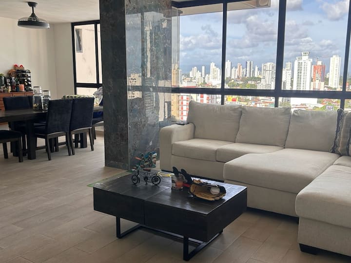 Apartamento Moderno En El Corazón De La Ciudad - Panama