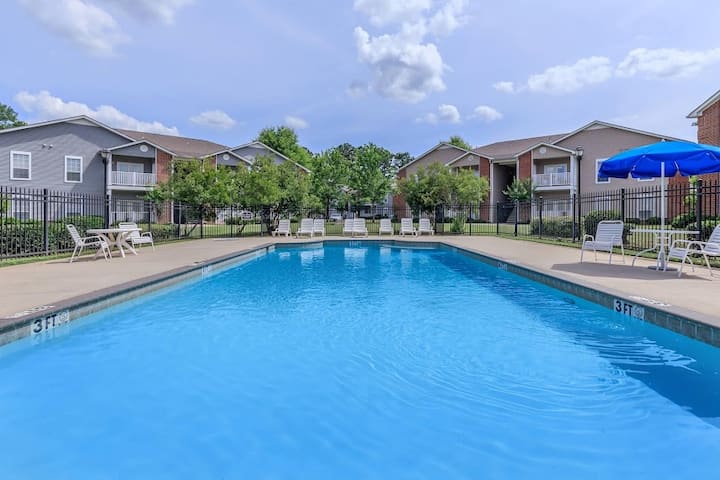 Meridian’s Getaway - Meridian, MS