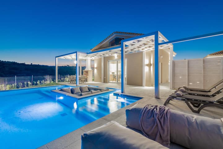 Spartakos Resort - 3 Bdr Villa Private - Zakinthos