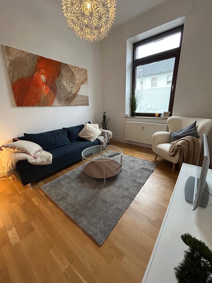 Stilvolle Wohnung, Nähe Flughafen & Messe Düs. - 뒤스부르크