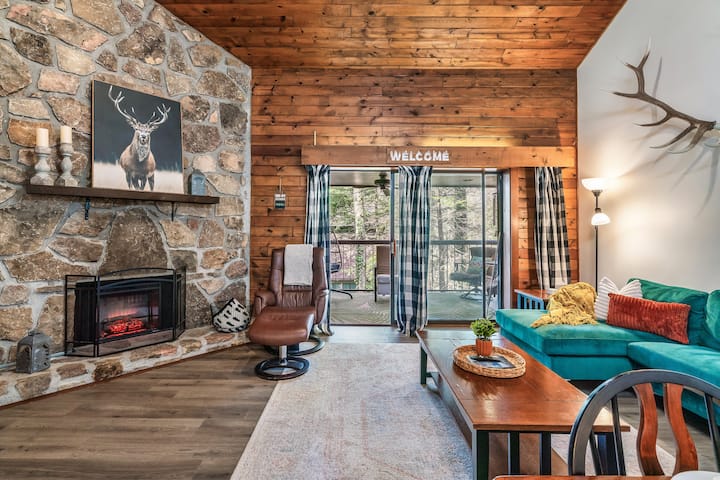 Gatlinburg Chalet Getaway + Near Ober Mtn. - Gatlinburg, TN