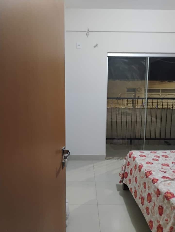 Apartamento Com Dois Quartos - Paracatu