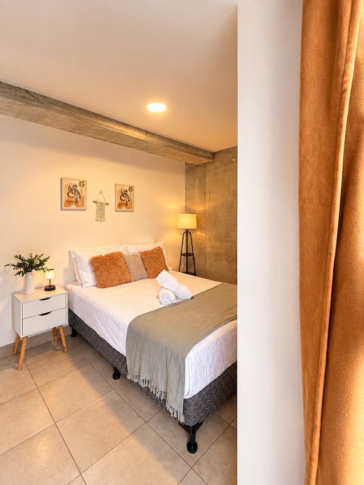 Céntrico Y Cómodo Apartamento En Zona 10 - Guatemala