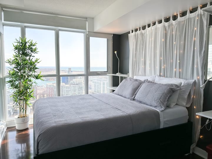 Cityplace Lofts Near Cn Tower Free Parking - Toronto