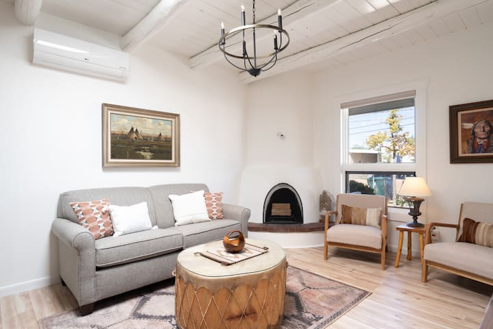 Luxe Sw Oasis•walkable To Plaza•parking•firepit - Santa Fe