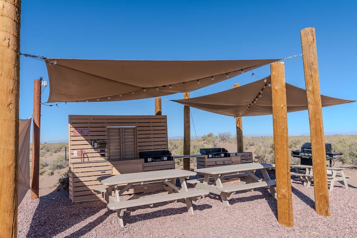 Dunes Tent Campsite- Group (Sleeps Up To 20) - Colorado