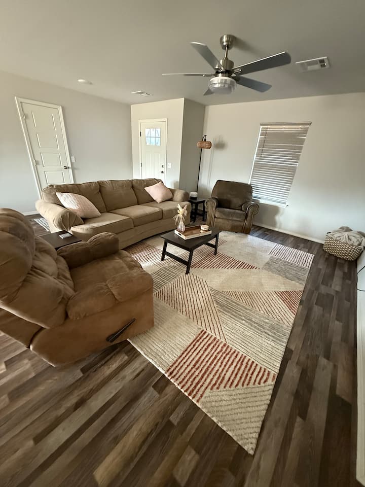 Charming, Clean, Cozy, 3-bedroom Home In Wagoner - Porter, OK