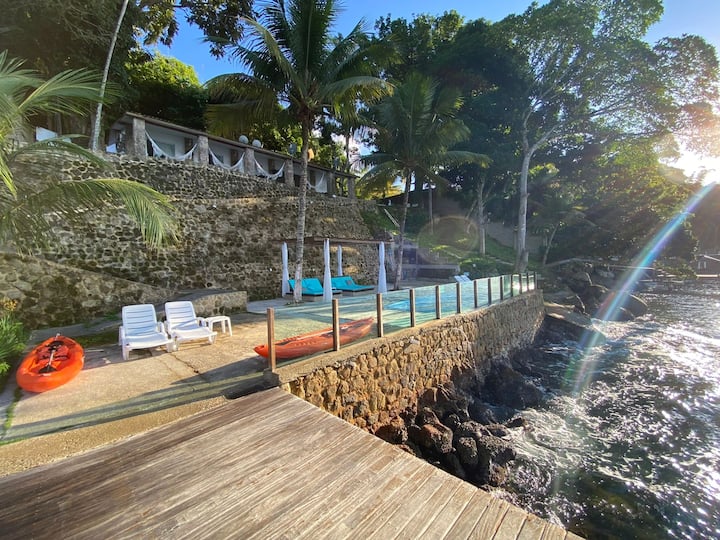 Espaço Completo, Ideal Para Familia E Amigos. - Ilha Grande