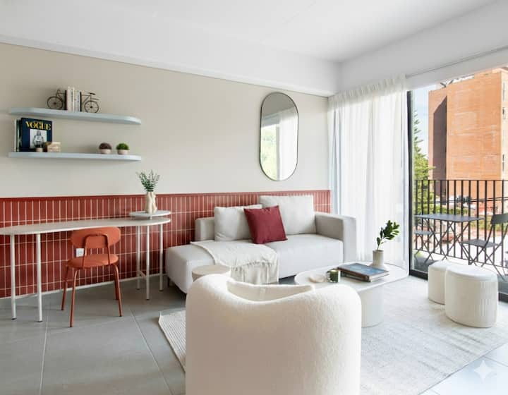 Estilo Qalina Rojo - Loft Moderno En Chapu - Mexico