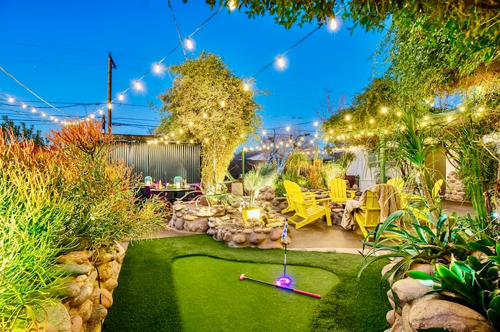 Arcadia Retreat | Resort Yard + Detached Casita - Phoenix, AZ