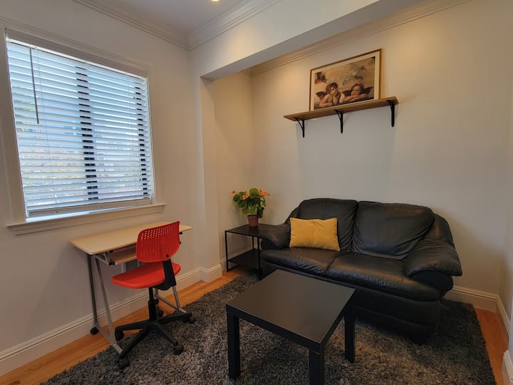 Sun-filled 1st Flr Grdn Apt W/ Kitchenette - San Francisco, CA