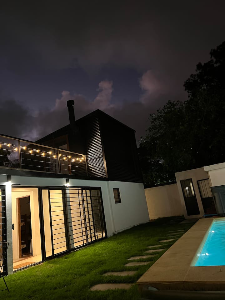 Piscina Climatizada Y Jacuzzi. - Las Toscas