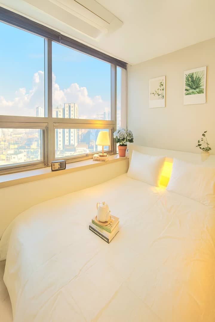 Tea와 함께 숙소/수원역 5분 /행궁동 /화성/ 롯데물 /광교호수공원 /인천공항버스 3분 - Suwon-si