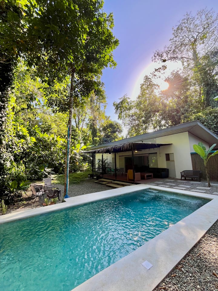 Casa Rosario Con Piscina Privada Y A/c - Punta Uva