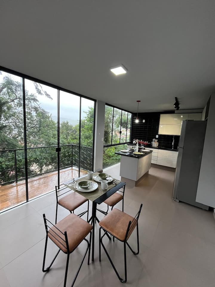 Apto Duplex No Centro De Passa Quatro - Passa Quatro