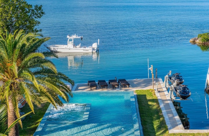 Tropical Paradise Oasis Key Largo In Florida Keys - Key Largo