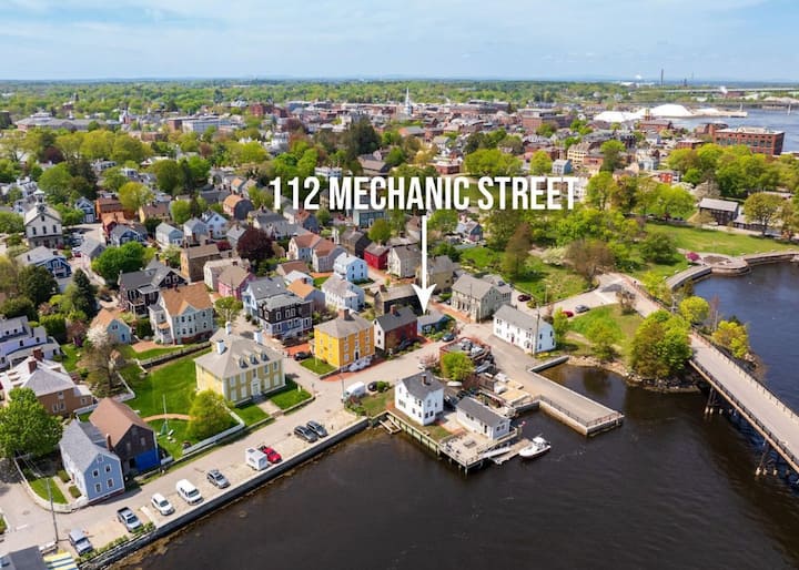 Charming Cottage In Portsmouth Historic Waterfront - Portsmouth, NH
