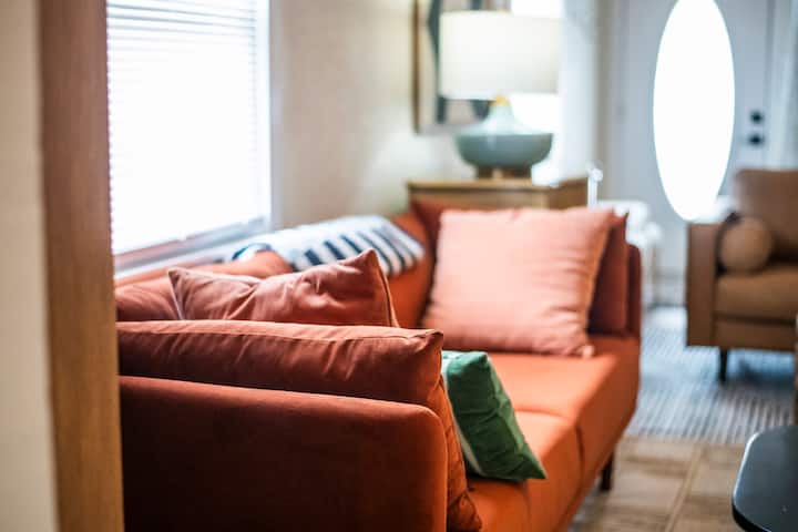 The Gladstone House - Salamonie River State Forest, Lagro