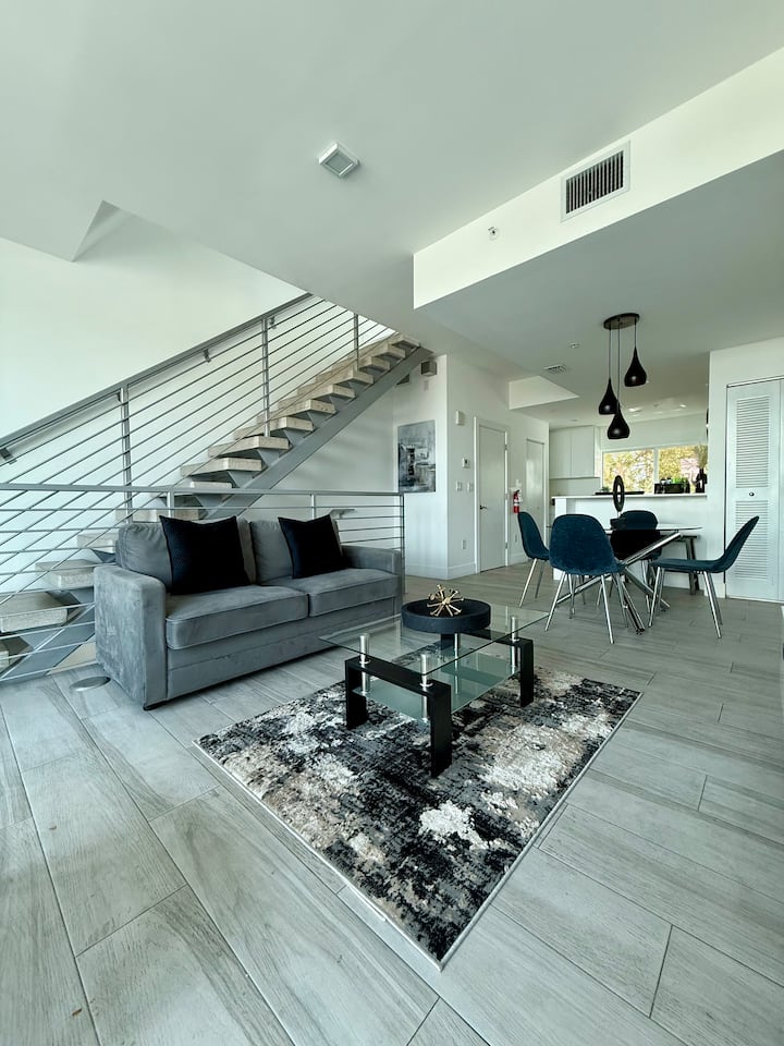 Miami Coastal Luxury | Private Rooftop Jacuzzi #3 - Miami Beach, FL