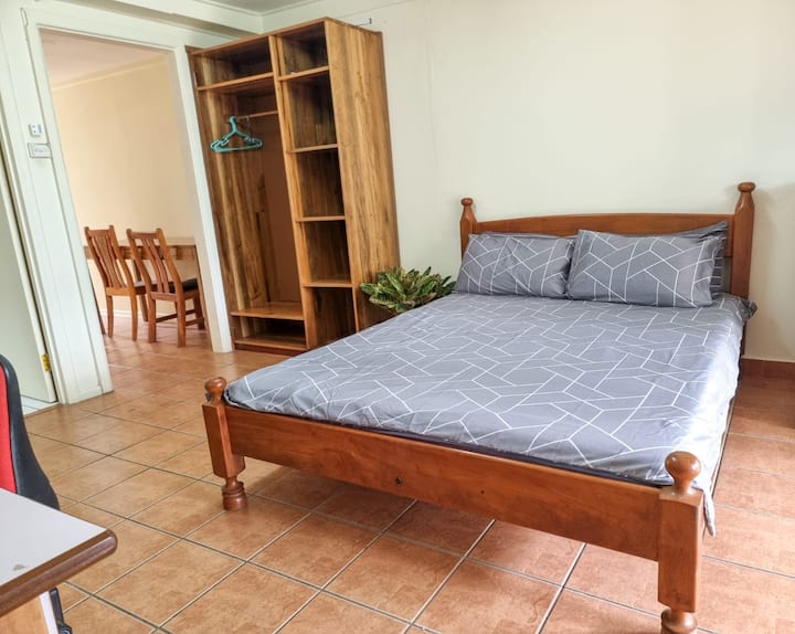 Downstairs Unit - Solomon Islands