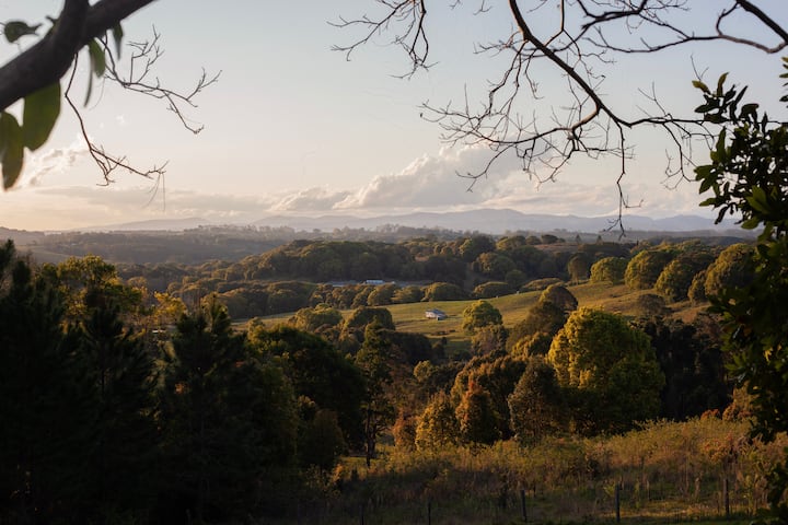 Welcome To Gwandalan, A Place Of Rest And Calm - Ballina