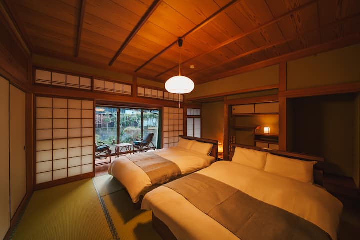 縁側付き　和の趣漂う邸宅｜プライベートサウナ有｜最大14名　無料P6台 - 