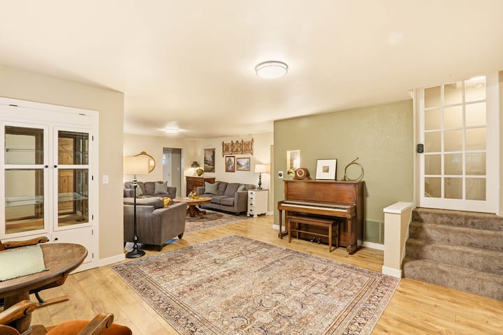 Thompson House (2 Bedroom) - Sedro-Woolley, WA