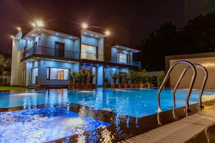 Banyan Villa- 6br Lux Villa Wth Pvt. Pool In Delhi - Neu Delhi