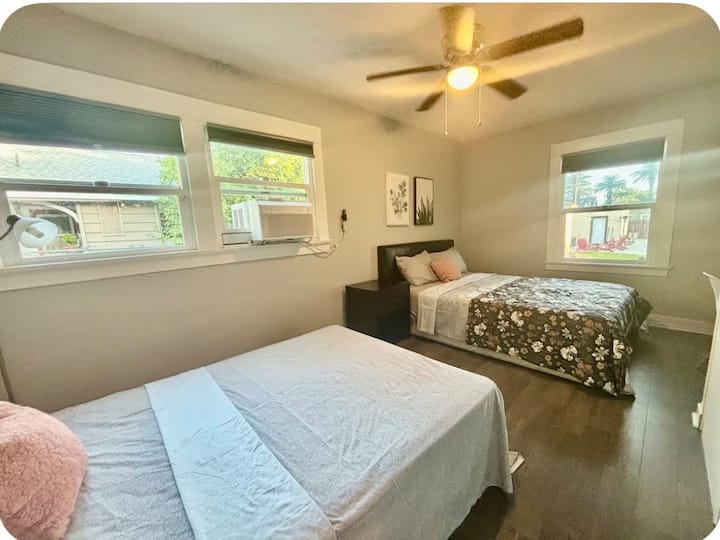 K2,两房一浴，带独立入口的前屋 - Ontario