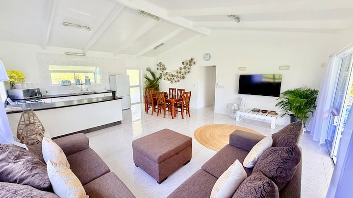 Uncle Mac’s House - Rarotonga