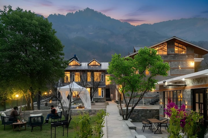 Stayvista At The River Story - Raison W/ Lawn, Bbq - Kullu