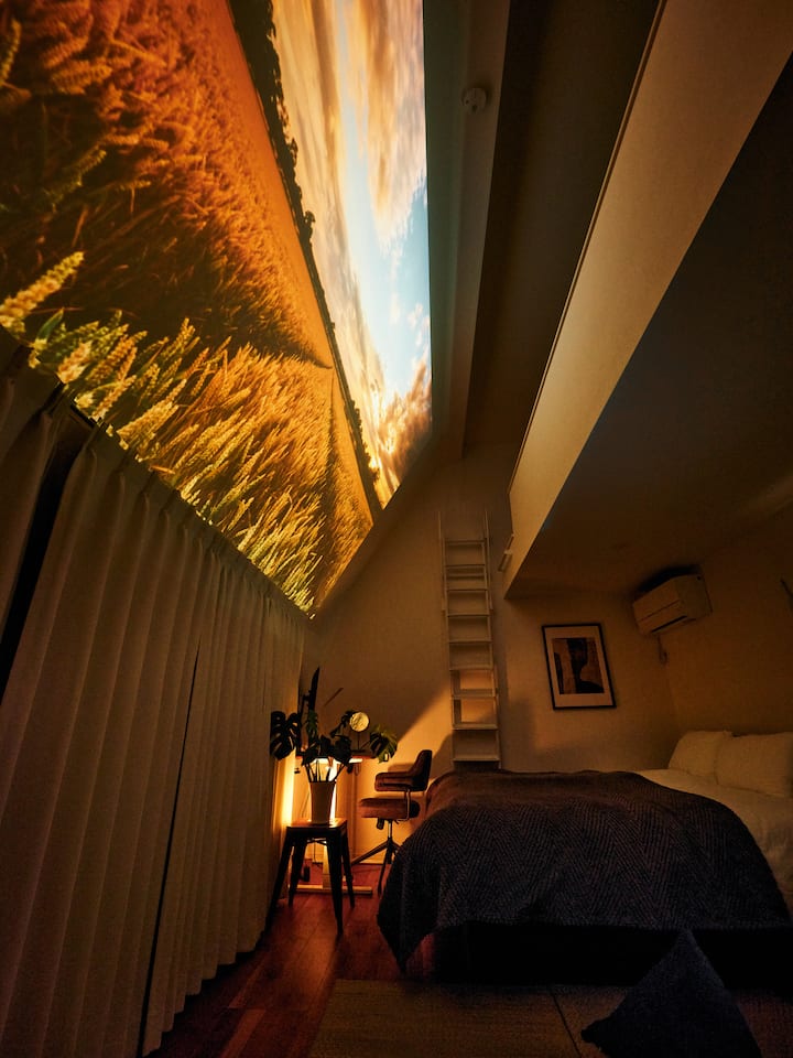 子連れ歓迎｜天井大画面シアター｜新築一棟貸し最大8名｜新宿17分・無料送迎 - Tokio