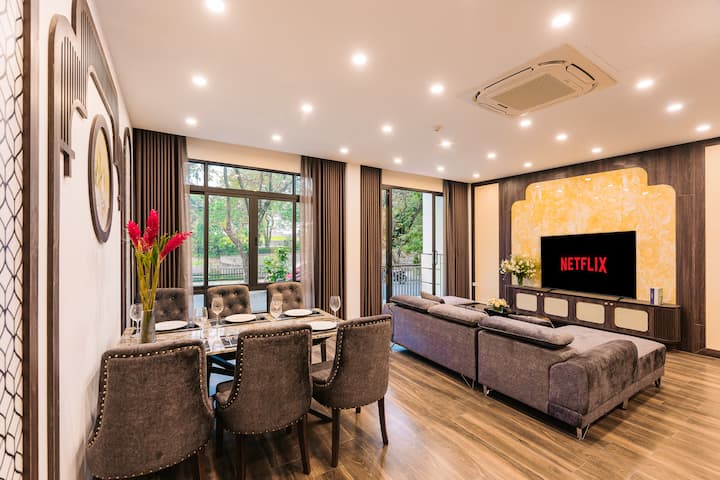 Lake House|250m2|serene Area|15'to Old Quarter - Hanoi