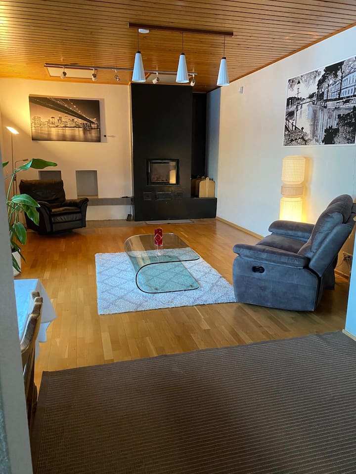 Keskustan Läheisyydessä Rivitalon Päätyasunto - Rauma