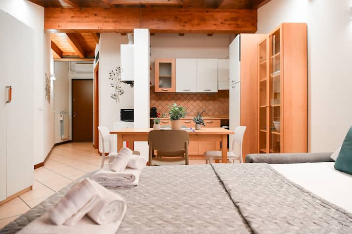 Comfy Spot Varese1 - Varese