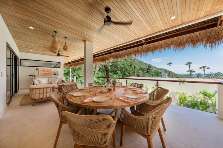 Elevated 4br Ocean View Villa With Private Pool - Indonesia