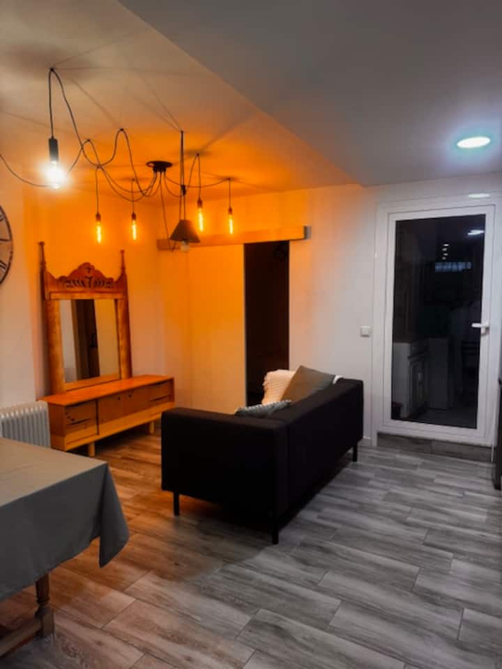 Alquiler En Alicante. Zona Centro. - Alicante