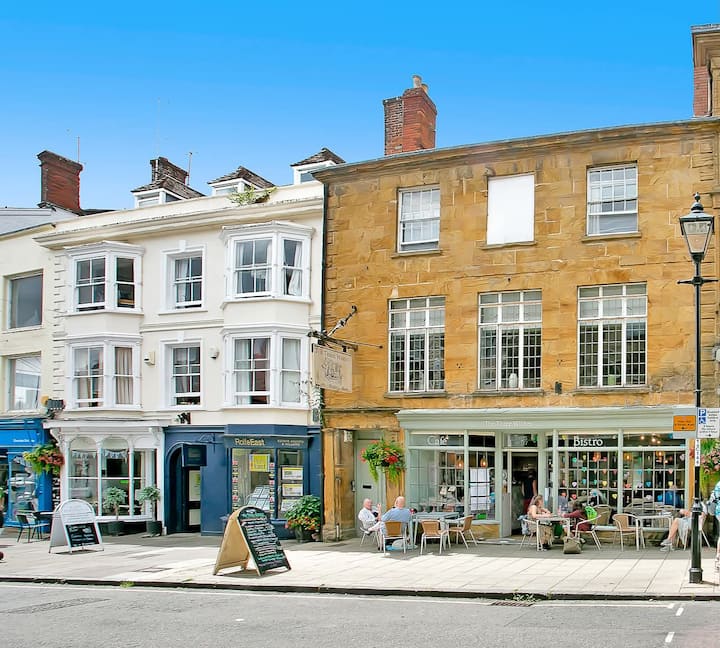 Charming Flat In The Heart Of Town - Sherborne